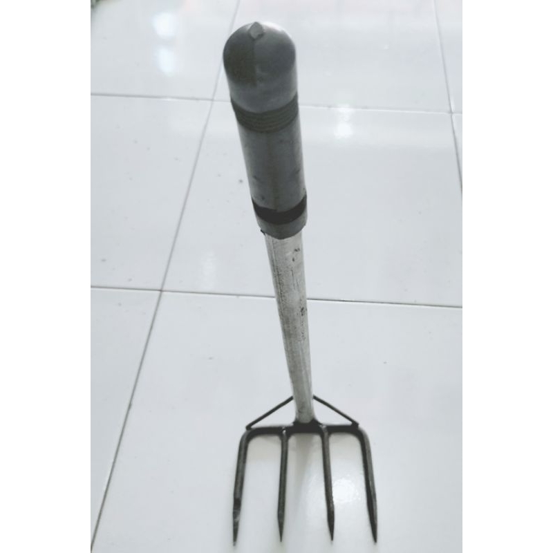 Jual 4 MACAM GARPU BESI TANAMAN / TAMAN / TANAH / SAMPAH DLL | Shopee ...