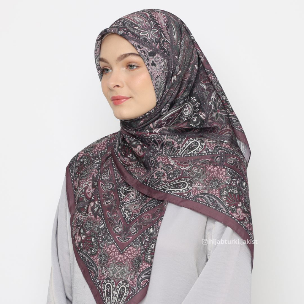 Jual Jilbab Turki Segi Empat Import Premium Katun Karaca 120 x 120_004 ...