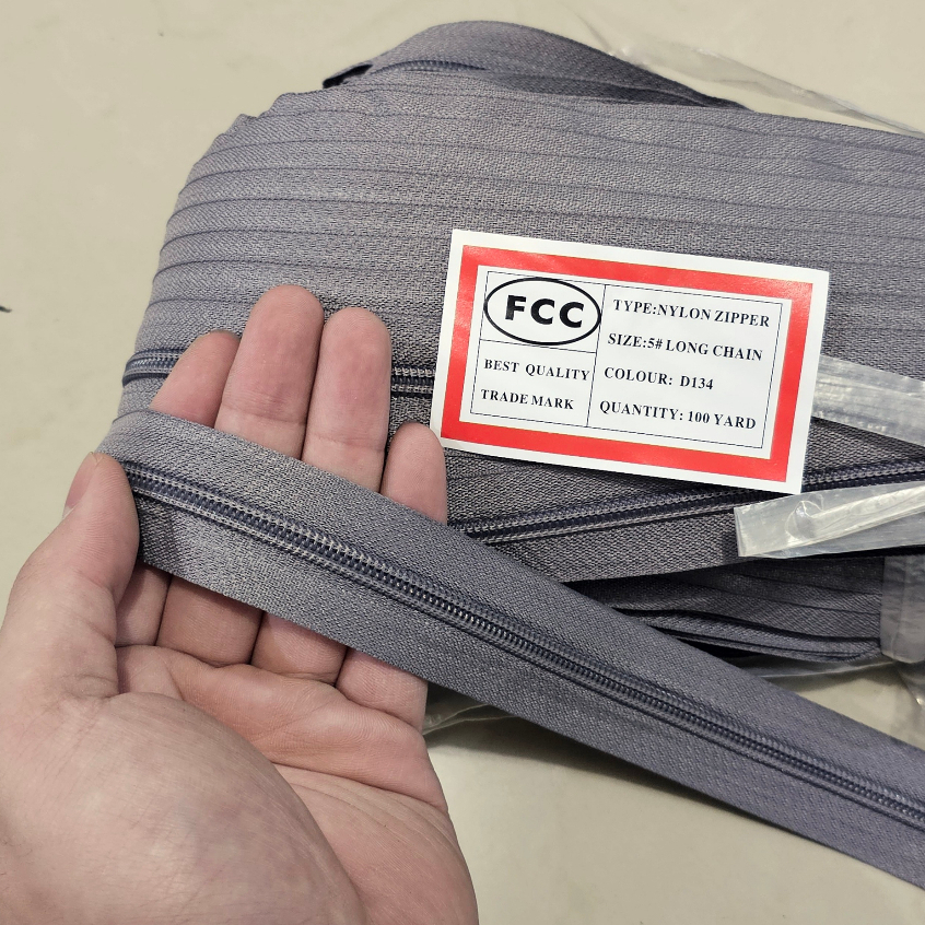 Jual Daun Resleting Roll Warna Gigi Halus No 5 Coil 100 yard Resleting Tas Zipper Rollan ...