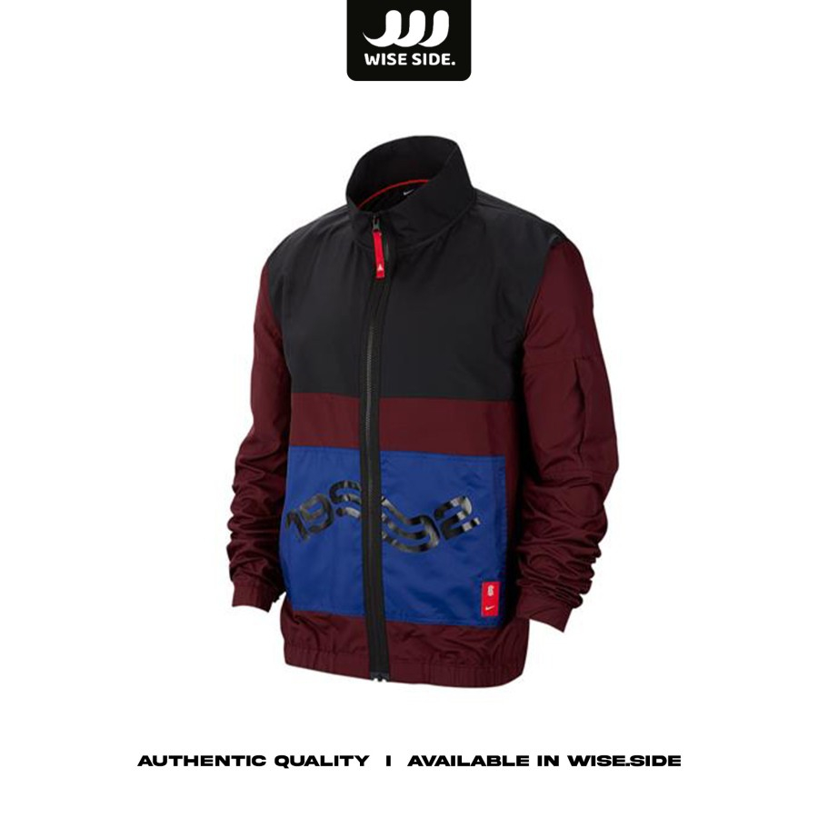 Jual Jaket Pria Nike Jacket Kyrie Irving Lightweight (BV9296-681 ...