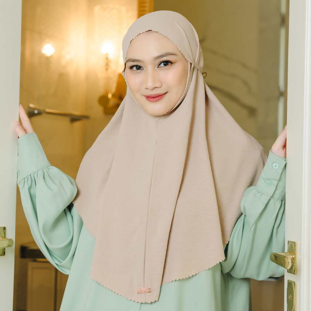 Jual Lozy Hijab - Biyya Instan Lasercut (Bergo Crinkle) | Shopee Indonesia
