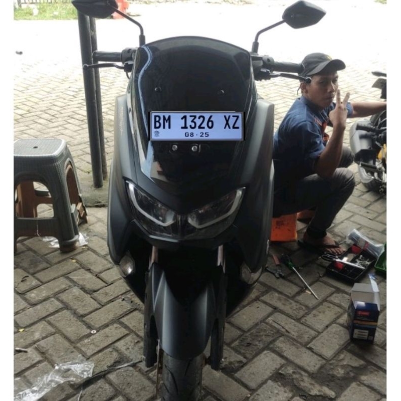 Jual Breket Dudukan plat nomor depan New Nmax Old Xmax New minimalis di ...