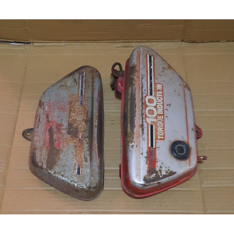 Jual cover tutup aki Yamaha rs100, RS100 original | Shopee Indonesia