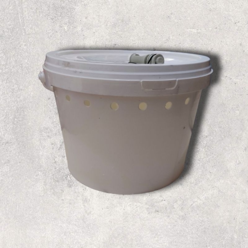 Jual EMBER BULAT WADAH UMPAN UDANG HIDUP SIAP PAKAI KAPASITAS 5KG BESAR ...