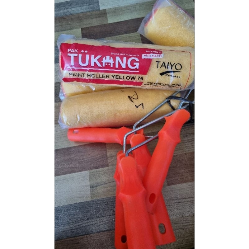 Jual ROLL CAT TEMBOK / KUAS ROLL CAT / PAINT ROLLER 9 INCH | Shopee ...