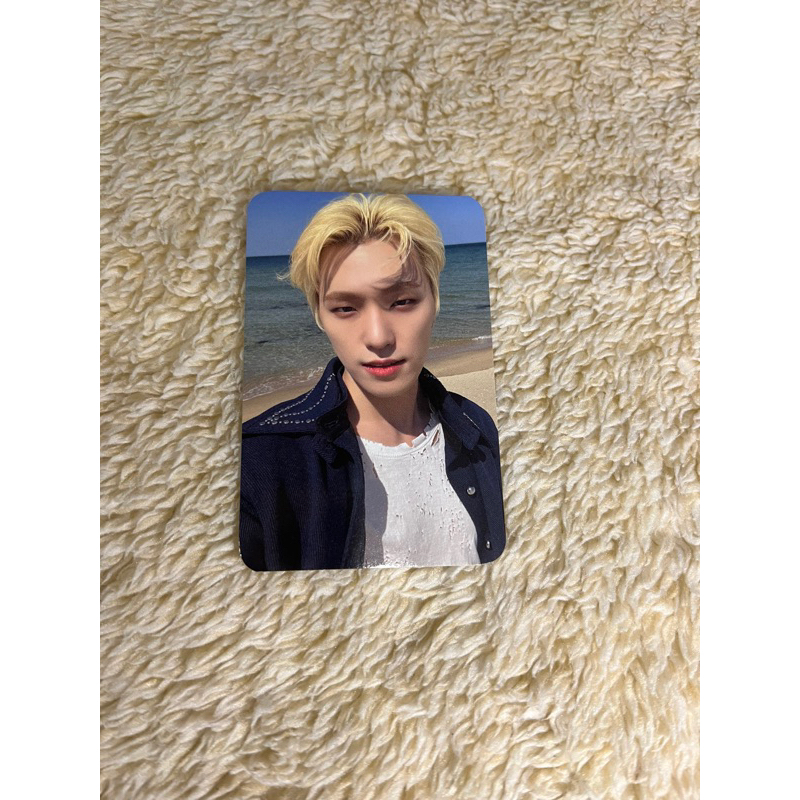 Jual POB FML Album YES24 - DINO | Shopee Indonesia