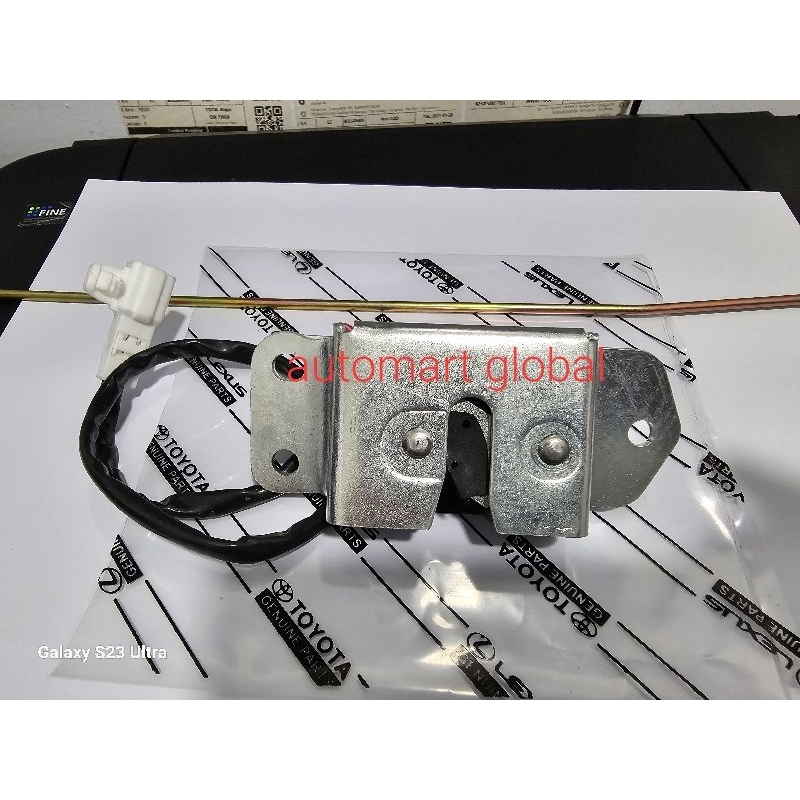 Jual door lock bagasi kijang capsul 7k 69350-38040 | Shopee Indonesia