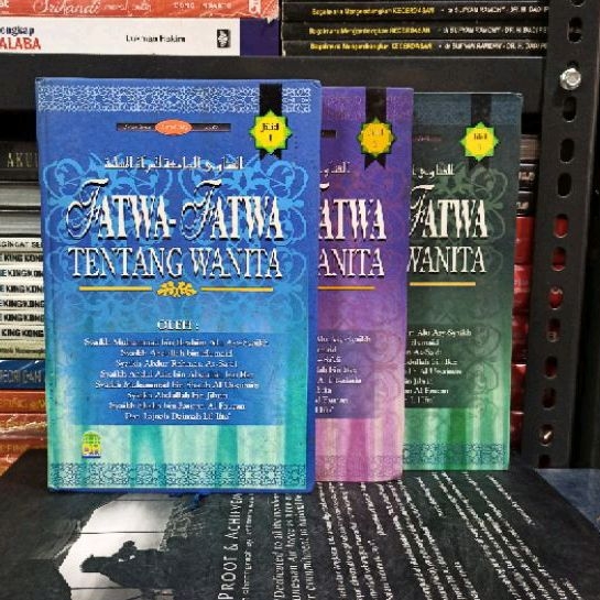 Jual BUKU ORIGINAL FATWA- FATWA TENTANG WANITA OLEH Syaikh Muhammad bin ...