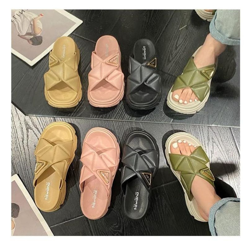 Jual BEST SELLER - Sandal Tawana Fluffy Wedges Original Tawana Viral ...