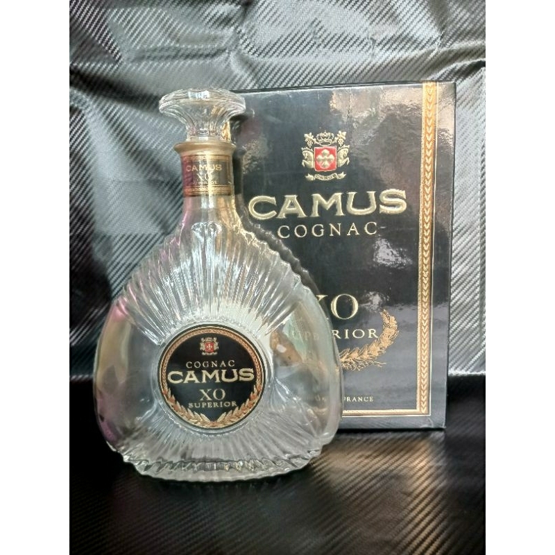 Jual botol bekas miras, botol minuman, botol pajangan, botol koleksi, botol import, botol CAMUS ...