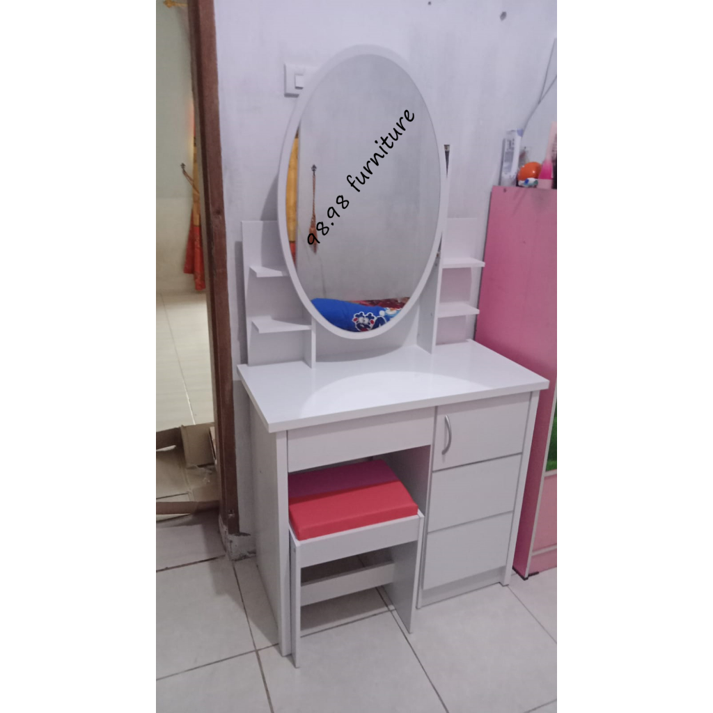 Jual Meja Rias Lemari Rias Kaca Bulat Geser Modern Minimalis - Medan ...
