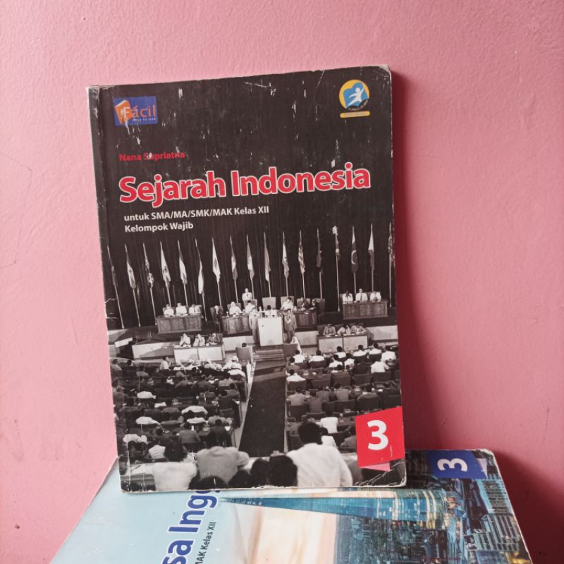 Jual Buku Sejarah Indonesia kelas 12 SMA/MA/SMK/MAK Grafindo kurikulum 2013 edisi revisi bekas ...