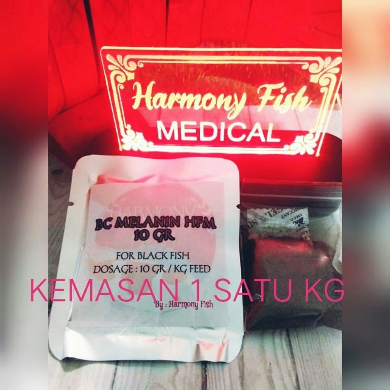 Jual BC Melanin HFM Black Color Kemasan 1Kg Vitamin warna hitam ikan hias koi koki Channa ...