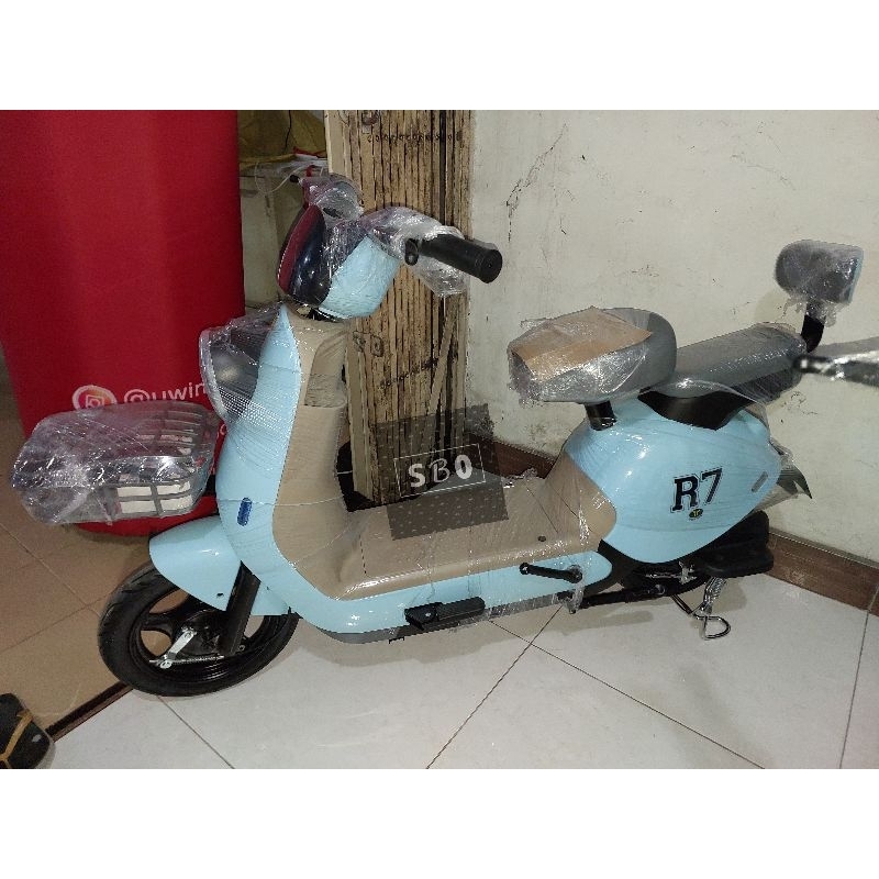 Jual Sepeda Listrik Uwinfly Redfish 7s (RF7s) R7s Terbaru | Shopee ...
