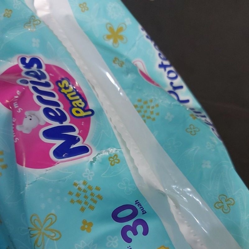 Jual Merries Pants Skin Protection S34 M30 L26 XL22 | Shopee Indonesia