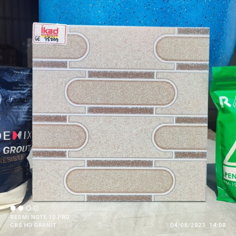 Jual keramik lantai 30x30 kasar 1101 brown by ikad | Shopee Indonesia