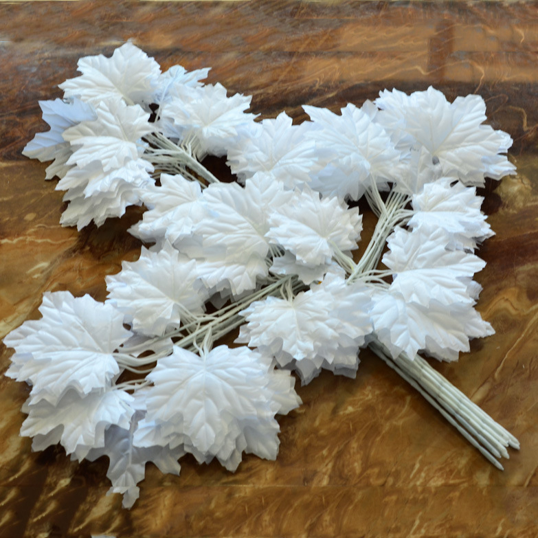 Jual DAUN MAPLE PUTIH Cabang 3 - Bunga Artificial / POHON DEKORASI ...