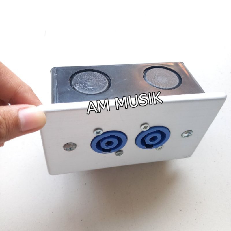 Jual BOX TANAM TEMBOK COLOKAN SPIKON 2 CHANNEL | Shopee Indonesia