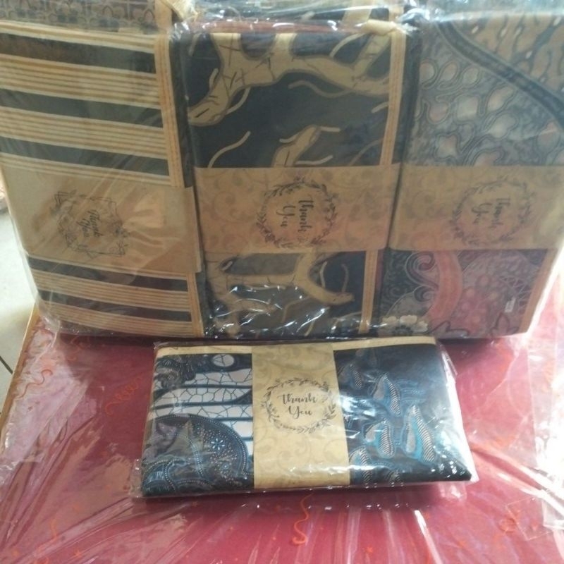 Jual sovenir dompet batik kemas plastik isi 50 pcs | Shopee Indonesia