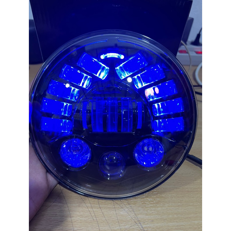 Jual Lampu 7 Inch 19 Led Import Dus Hitam Polos Ninja Tiger Scorpio ...