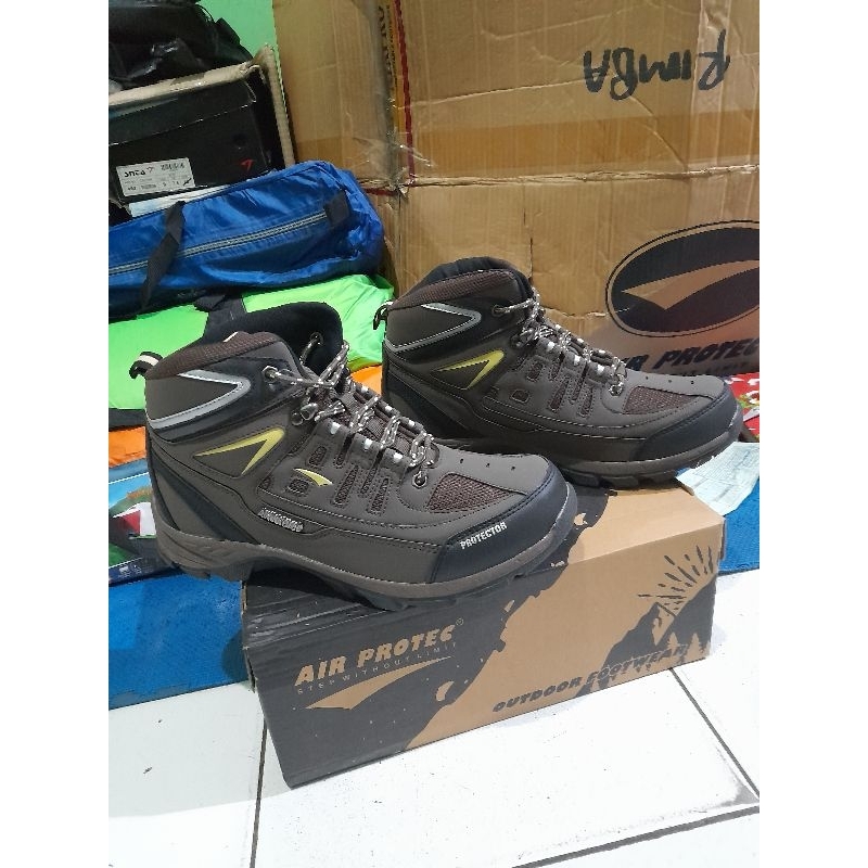 Jual air protec protector Sepatu airprotec protector waterproof ...
