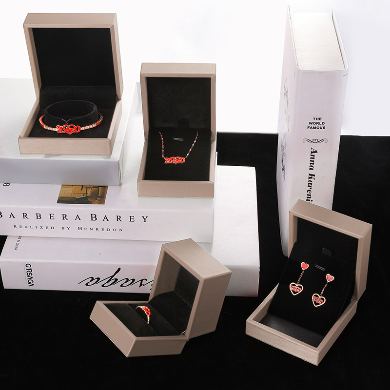 Jual Kotak Perhiasan Beige Kotak Kalung Liontin Cincin Kotak Gelang Box ...