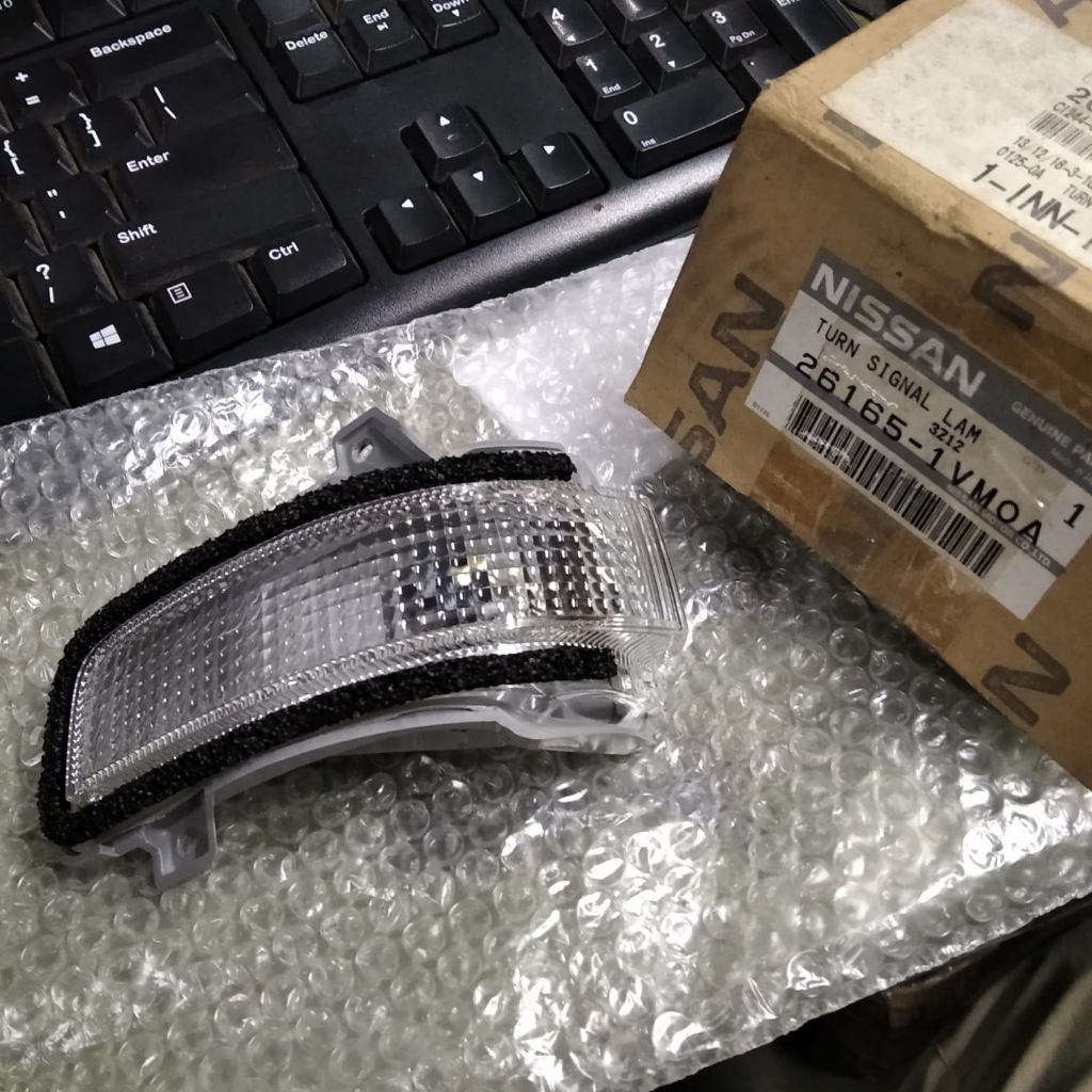 Jual LAMPU SEIN NISSAN SERENA C26 26165-1VM0A ORISINIL | Shopee Indonesia