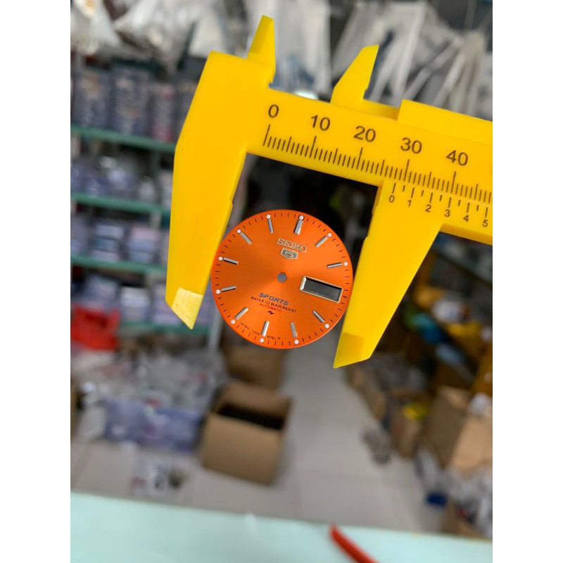 Jual Plat dial jam tangan Seiko 5 sport Oren seger 7009 | Shopee Indonesia