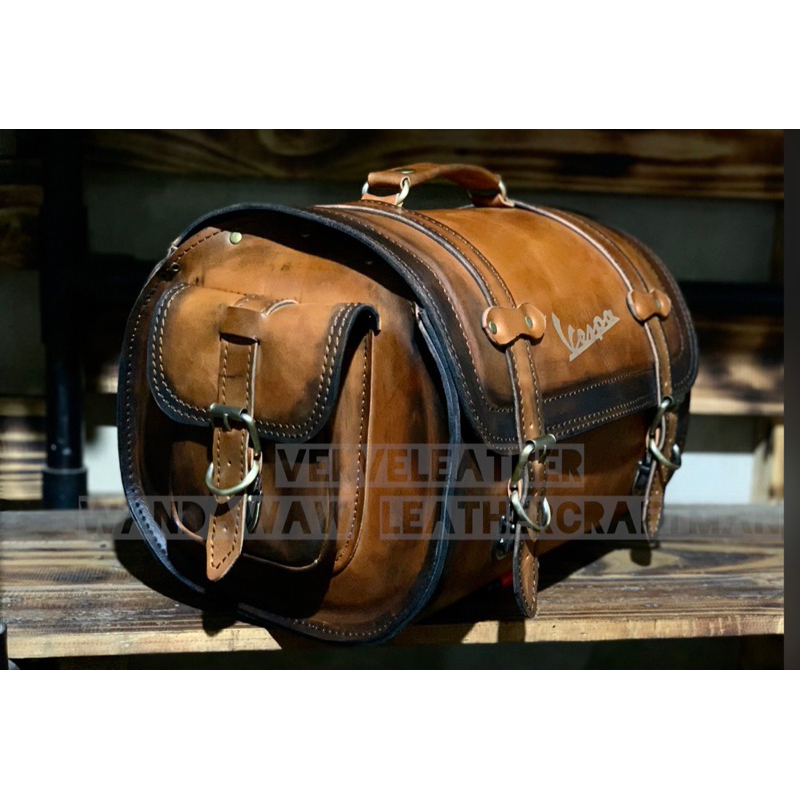 Jual top box vespa , top case vespa, tas vespa , primavera , sprint ...