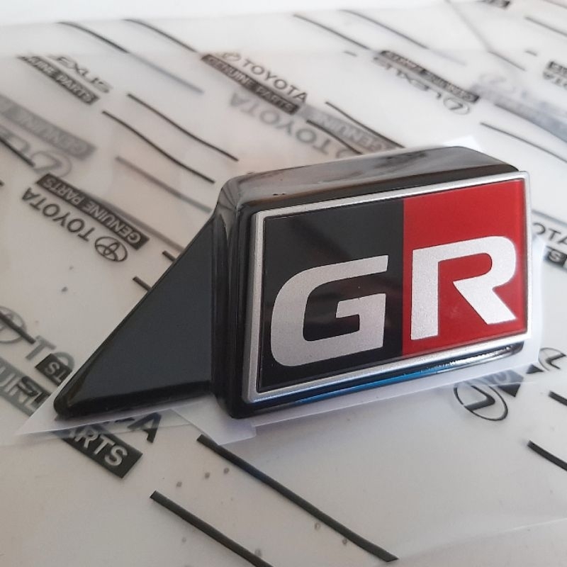 Jual LOGO EMBLEM GRILL DEPAN TOYOTA GR FORTUNER ORIGINAL | Shopee Indonesia