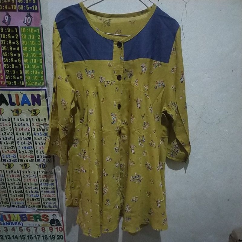 Jual Preloved PL Blouse Bunga | Shopee Indonesia