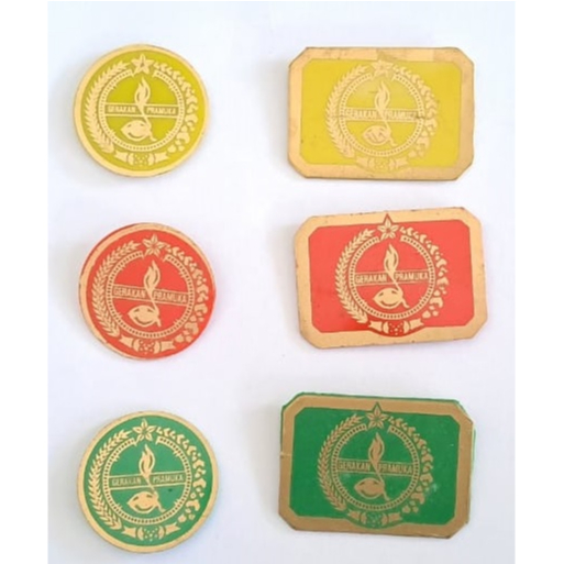 Jual Emblem / Tanda Topi Pramuka Plastik Mika Putra Putri Siaga ...