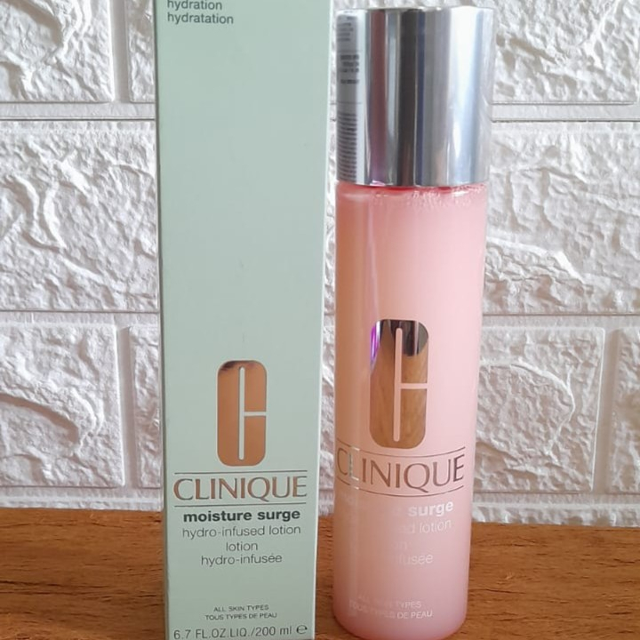 Jual Clinique Moisture Surge Hydro Infused Lotion 200ml | Shopee Indonesia