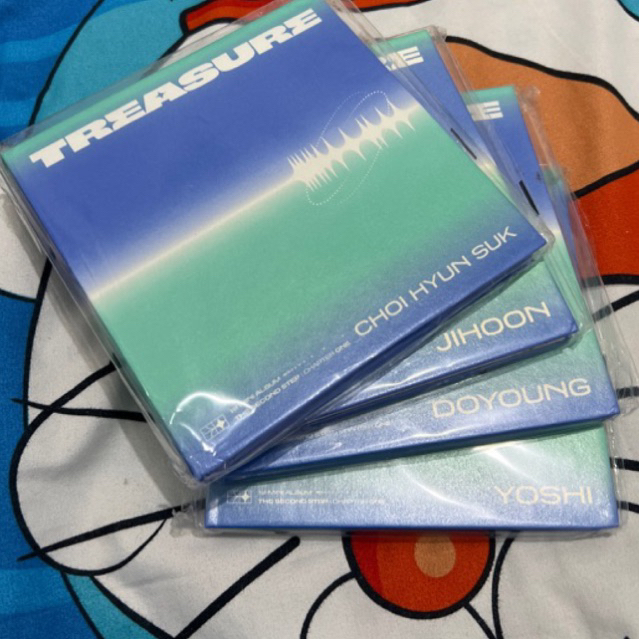 Jual TREASURE – 1st MINI ALBUM [THE SECOND STEP : CHAPTER ONE ...