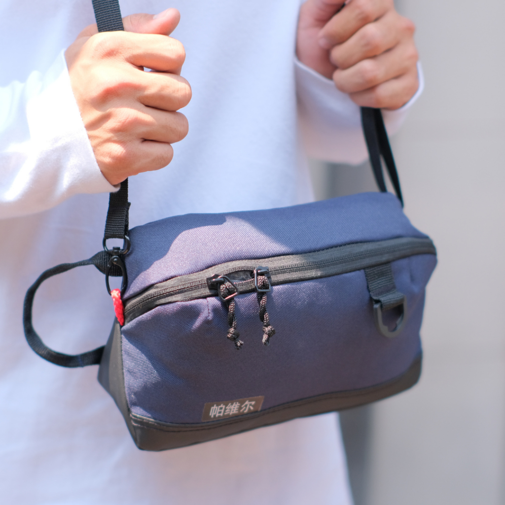Jual RUSSEL BIRU NAVY ( WAIST - SLING - HAND BAG ) | Shopee Indonesia