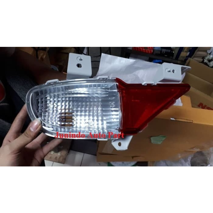 Jual Lampu Mundur Bemper Belakang Kiri Mitsubishi Pajero Sport ...