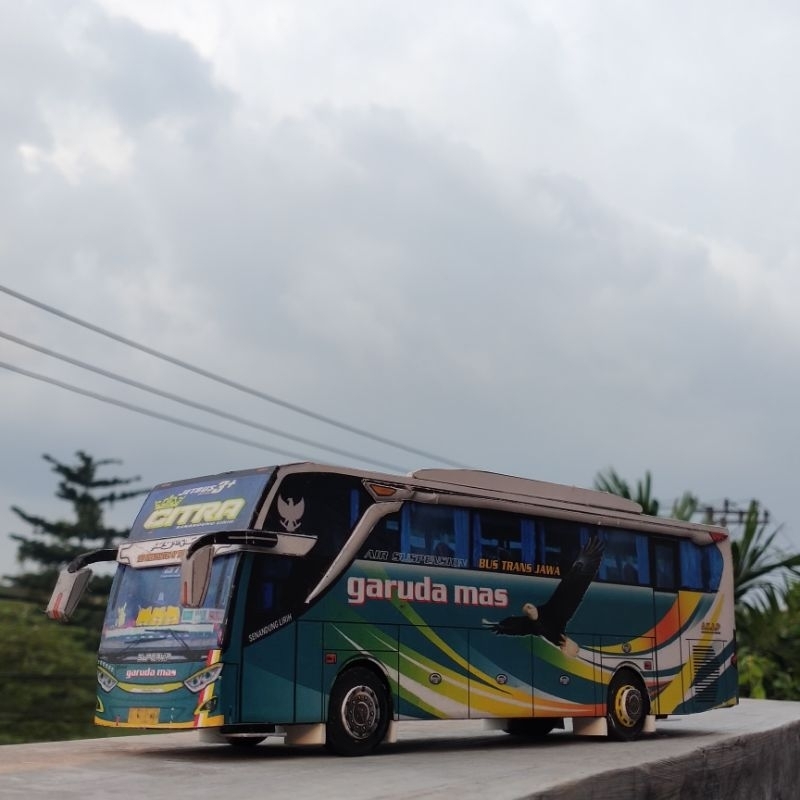 Jual Miniatur Papercraft Bus Garuda Mas skala 50 | Shopee Indonesia