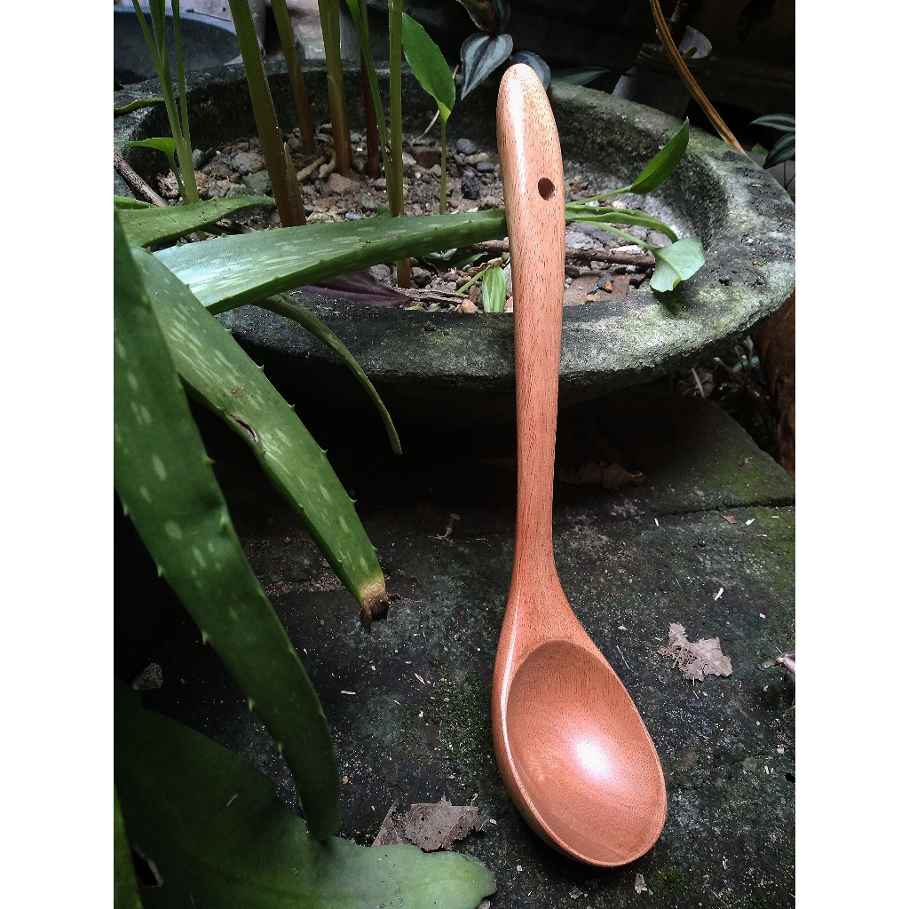 Jual IMD Sendok sayur / Centong irus sayur dari kayu pilihan ukuran 28 ...