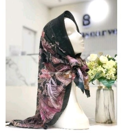 Jual buttonscarves dubai (new) | Shopee Indonesia