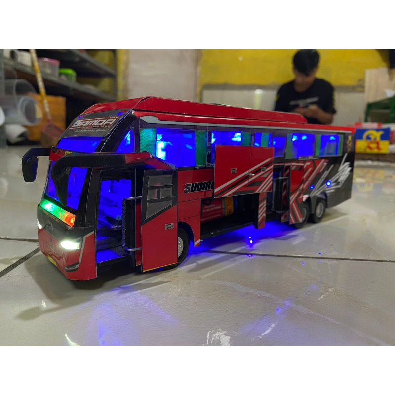 Jual Miniatur bis stj sudiro tungga jaya | Shopee Indonesia