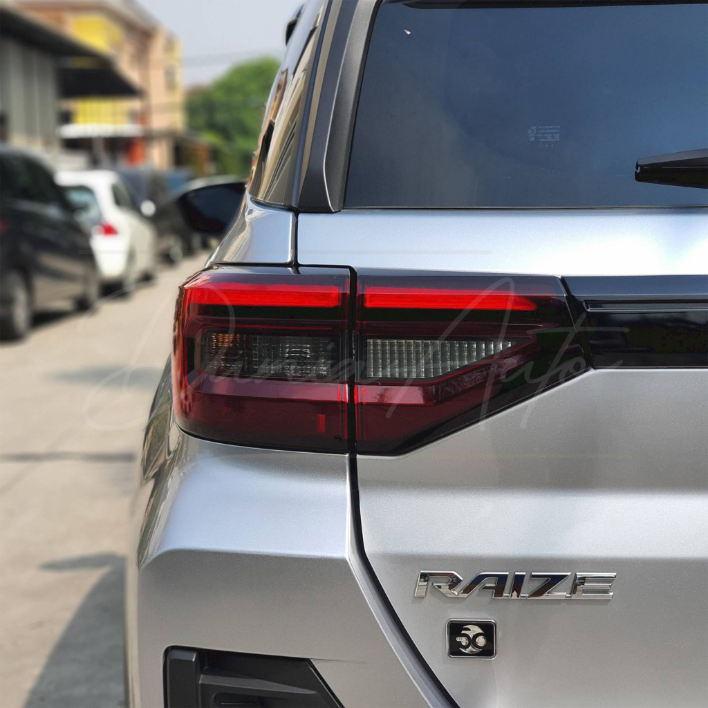 Jual Stiker Smoke Lampu Belakang Tail Light Aksesoris Raize Rocky ...