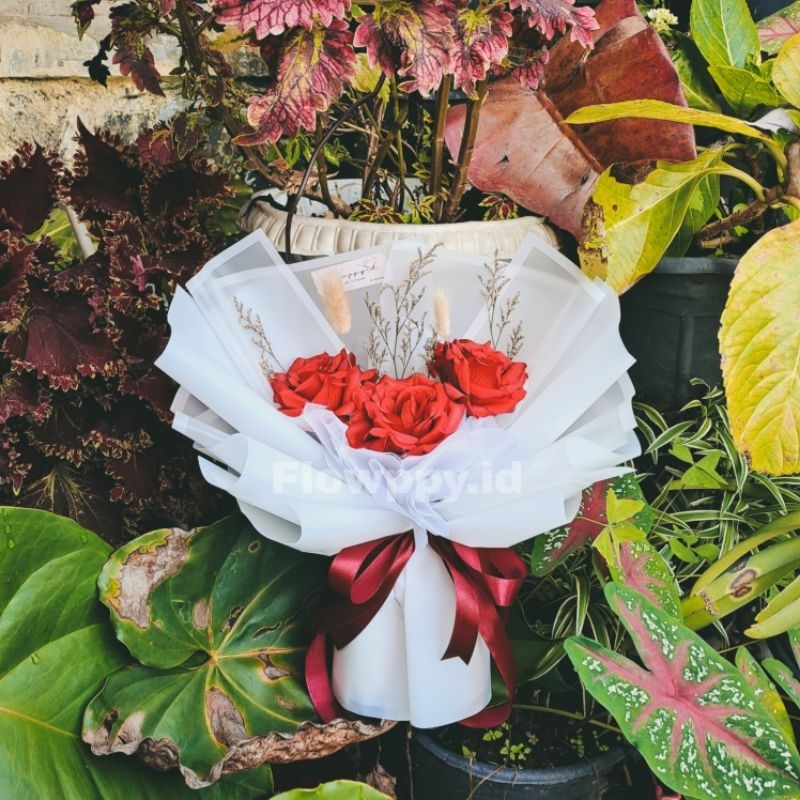 Jual Buket Wisuda - Artificial Flower Bouquet Bucket Bunga Mawar ...