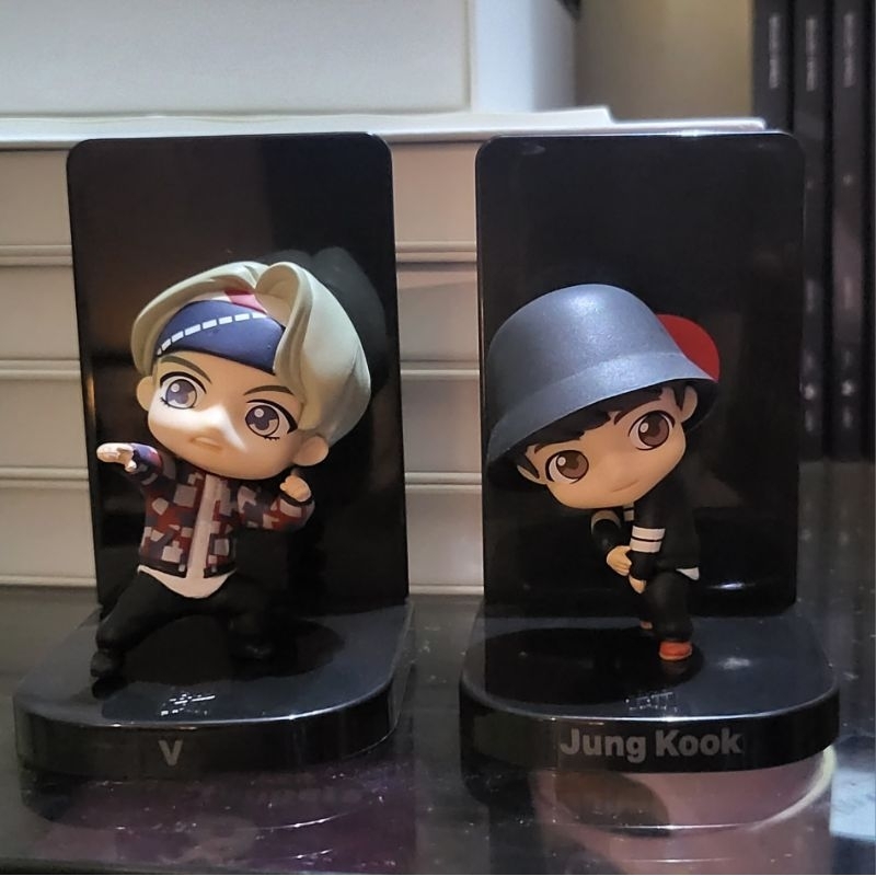 Jual BTS Tiny Tan Mic Drop Figurine Pre-Loved (V/JUNGKOOK) | Shopee Indonesia