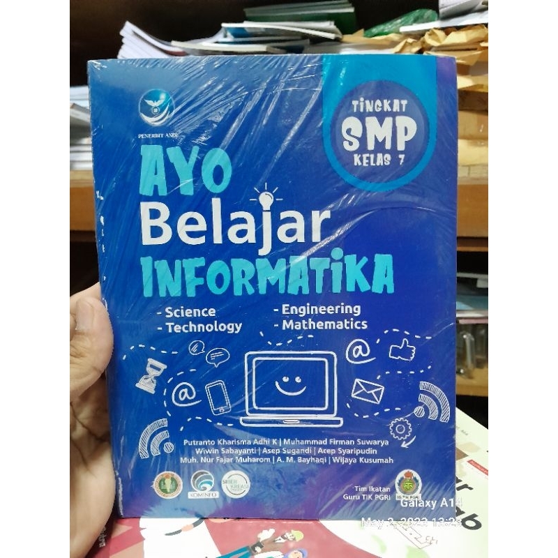 Jual ayo belajar informatika kelas 7 smp original seal | Shopee Indonesia