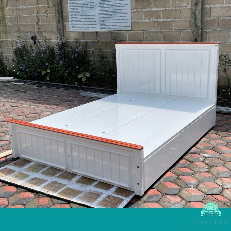 Jual PAS FURNITURE Alfonso Queen Bed 160 | Dipan Tempat Tidur | Rangka ...