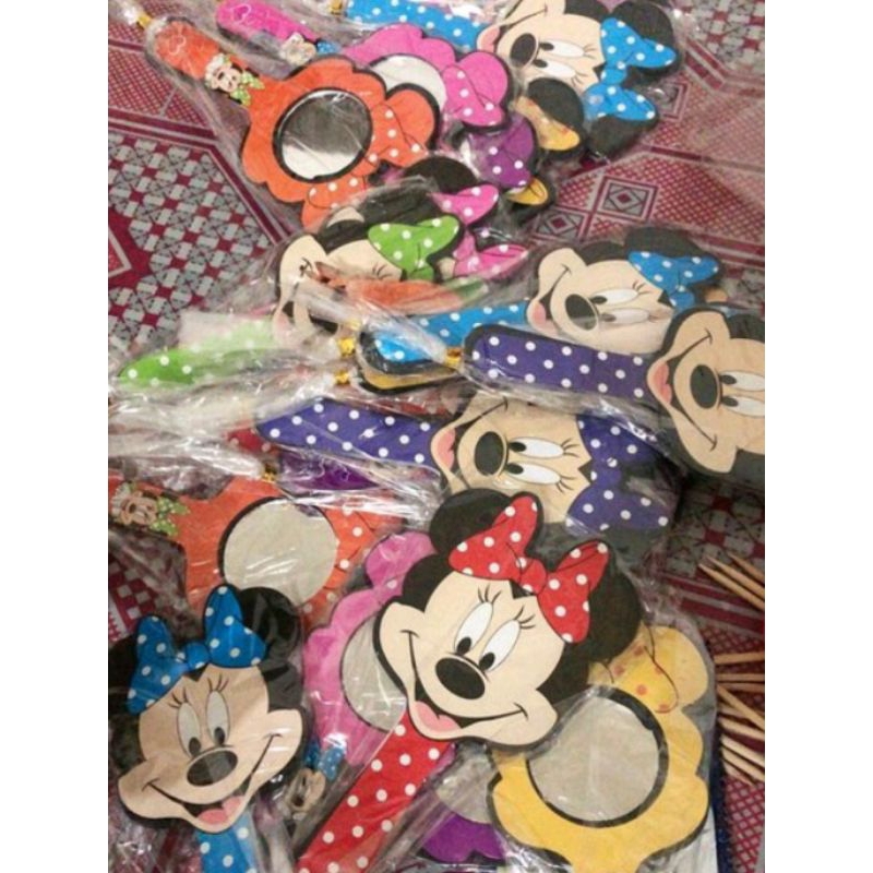 Jual Cermin mini karakter mickey mouse / souvenir kaca cermin karakter ...