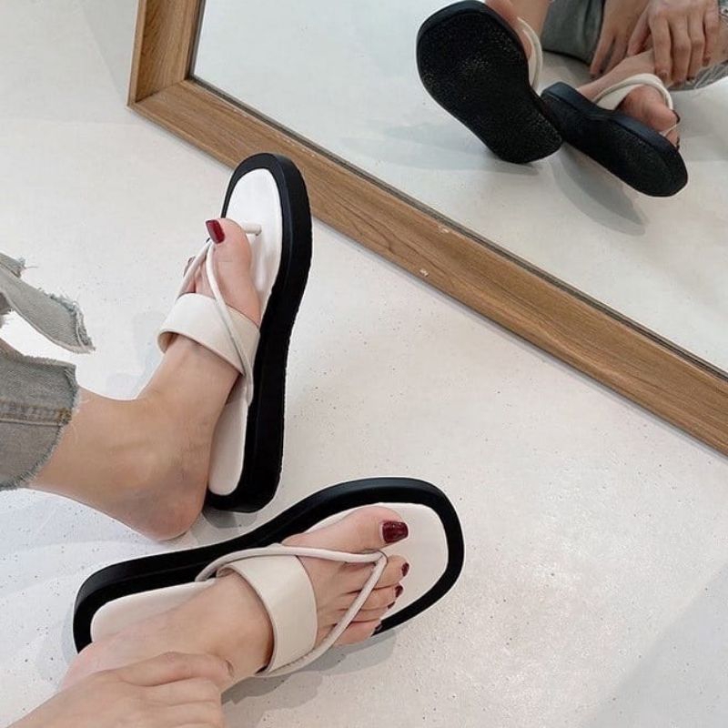 Jual UBRO ub 021 sandal flatporm nyaman dipakai simpel tebal | Shopee ...