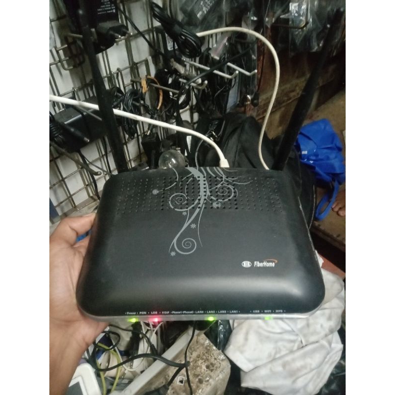 Jual Fiberhome an5506-04-fg batik hitam +adaptor | Shopee Indonesia