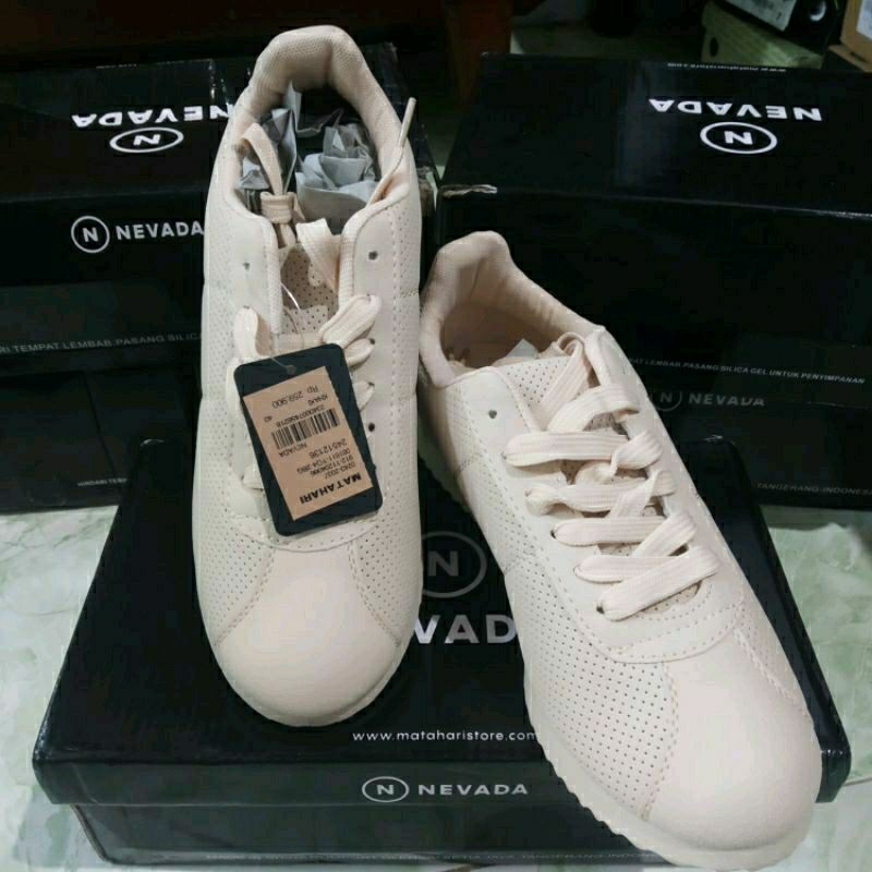 Jual RESTOCK SEPATU NEVADA SNEAKERS NEVADA PUTIH | Shopee Indonesia