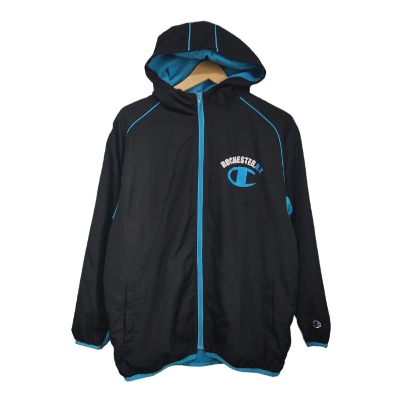 Jual running jacket champion 160 ( minus) | Shopee Indonesia